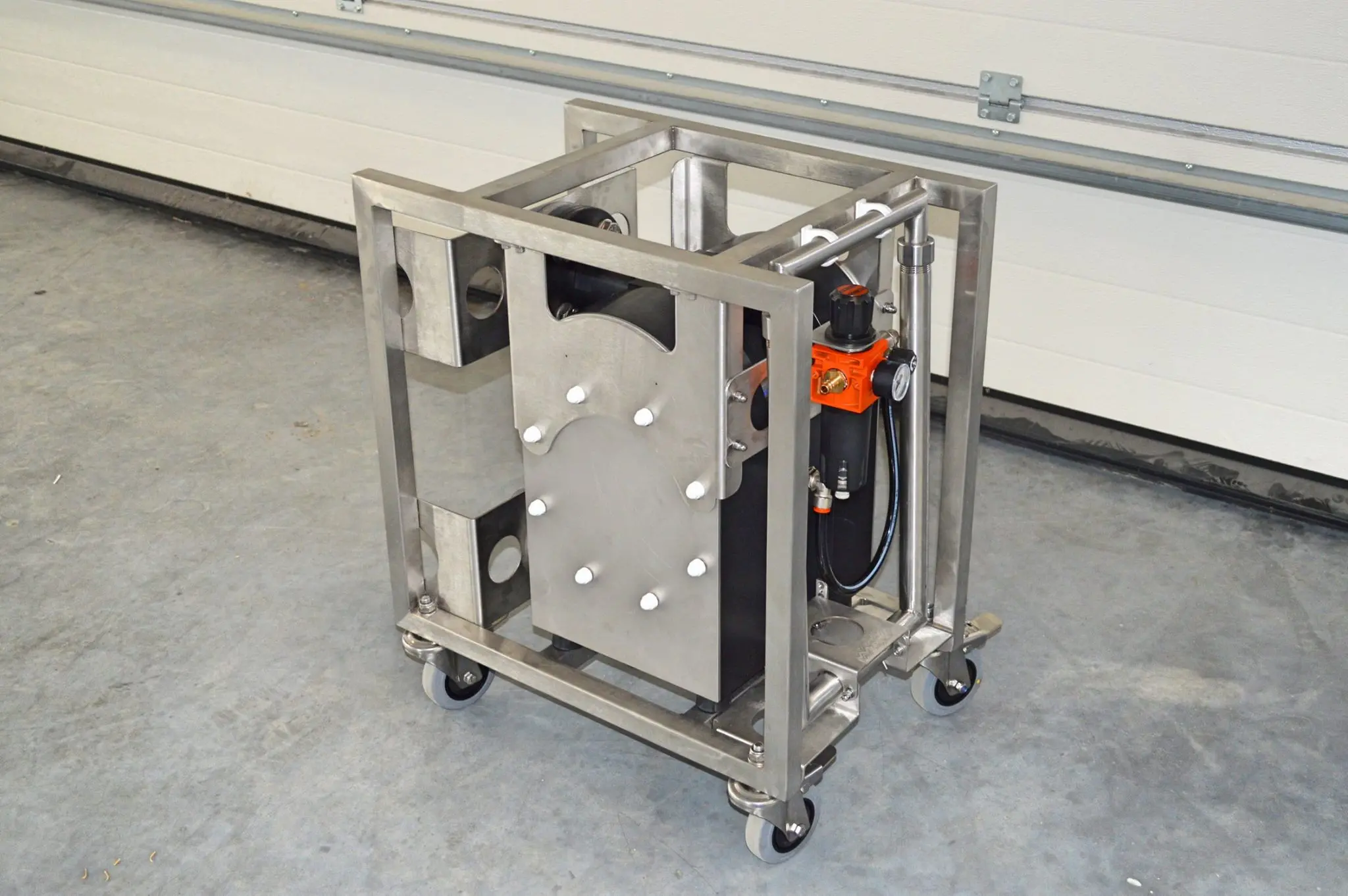 Emergency pumps - Tapflo - flow solutions for over 40 years